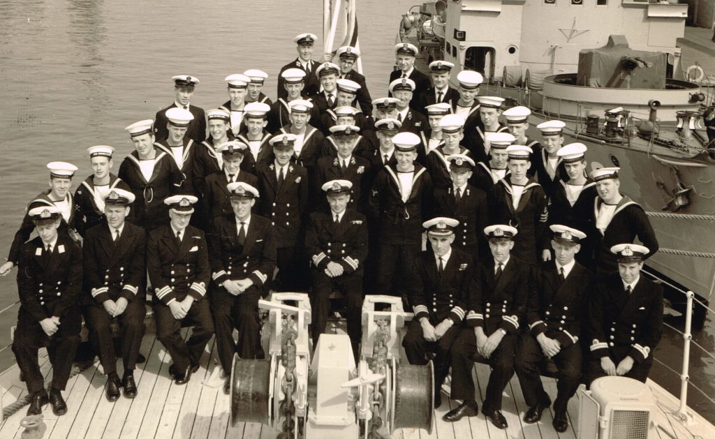 1959 M1117 HMS VENTURER Bremerhaven – Flying Fox Association