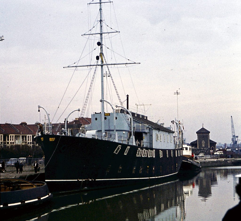 1973 HMS FLYING FOX | Flying Fox Association