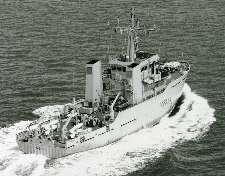 M2004 HMS CARRON – Flying Fox Association