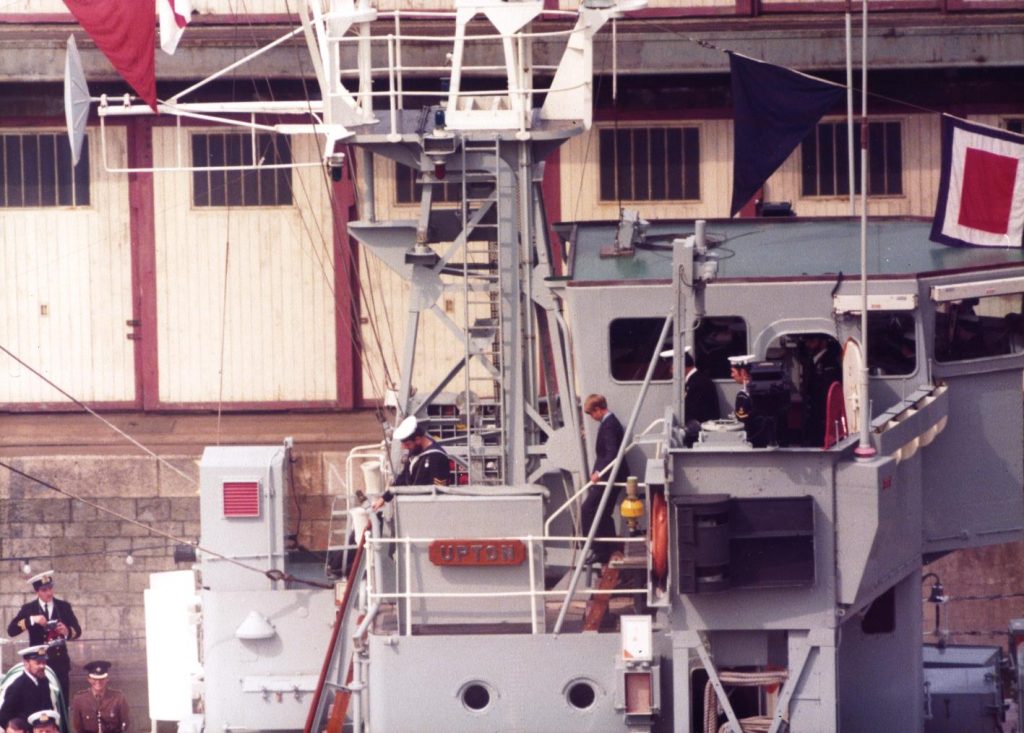 M1187 HMS UPTON – Flying Fox Association